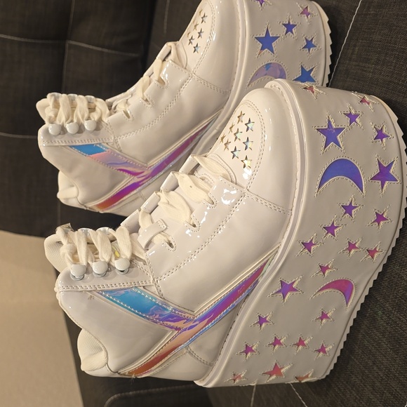 YRU | Shoes | Yru Reflective Stars Qozmo Platforms | Poshmark